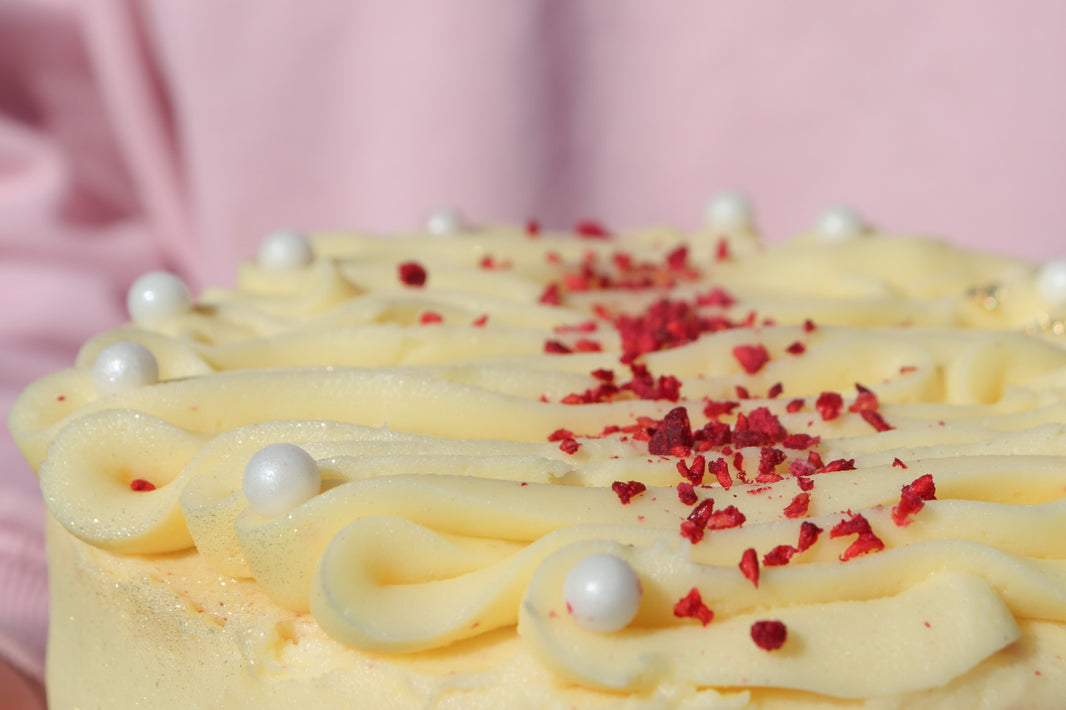 Celebration Cakes – Luna Bakehouse